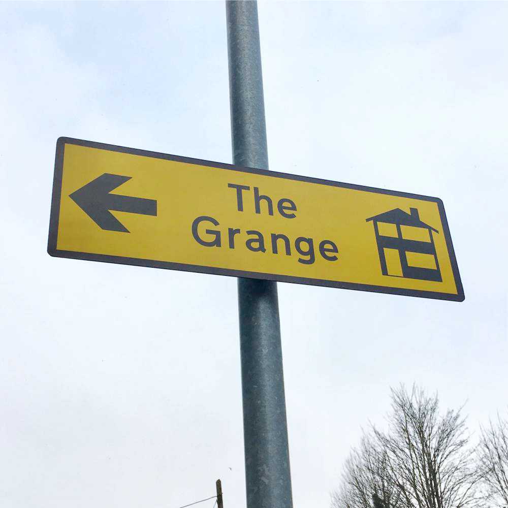 New Home Developer Signage | House Site Signs, Lamp post direction ...